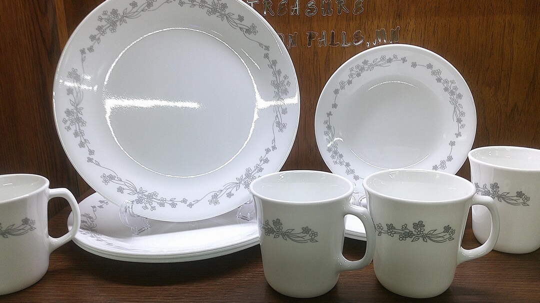 2501 Corelle Ribbon Bouquet Vintage Dinnerware Silver Flowers - Good ...