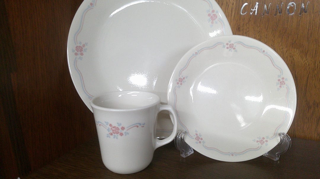 2501 Corelle English Breakfast Vintage Retired Dinnerware - Good ...