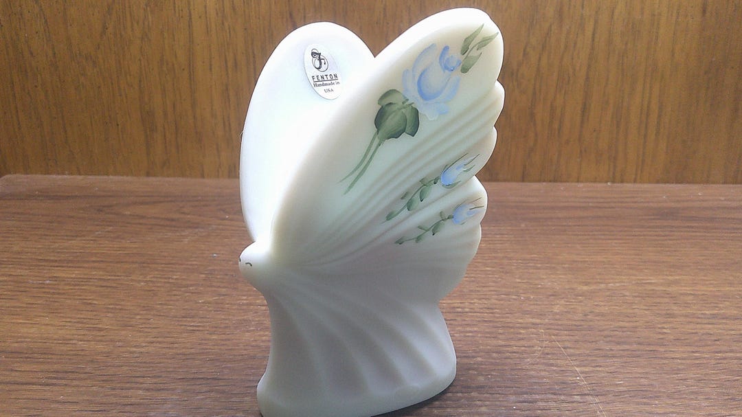 2501 Fenton Glass 4.5 Hand-painted Satin Pink Cream Butterfly With Blue ...