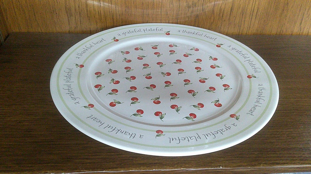 2501 Hallmark Grateful Plateful Thankful Heart 12" Wild Cherry Use ...