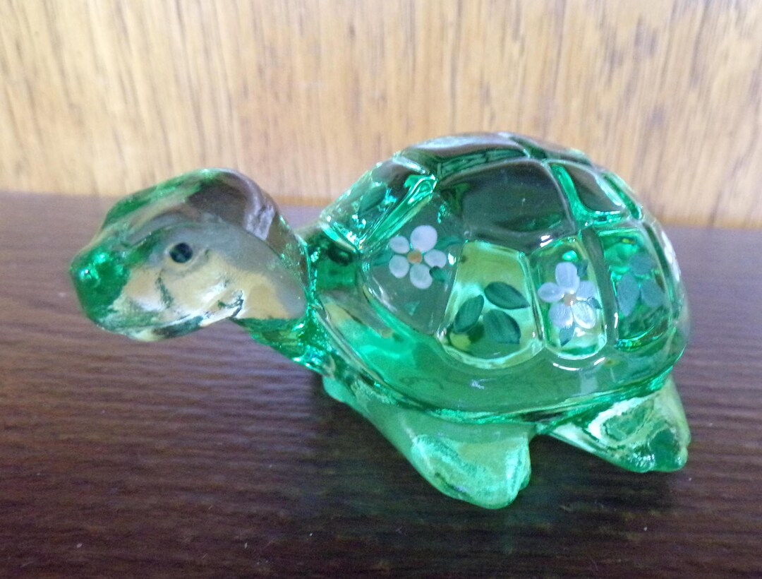 2501 Fenton Glass 4" Green Turtle Hand-painted White Flowers- Fenton ...