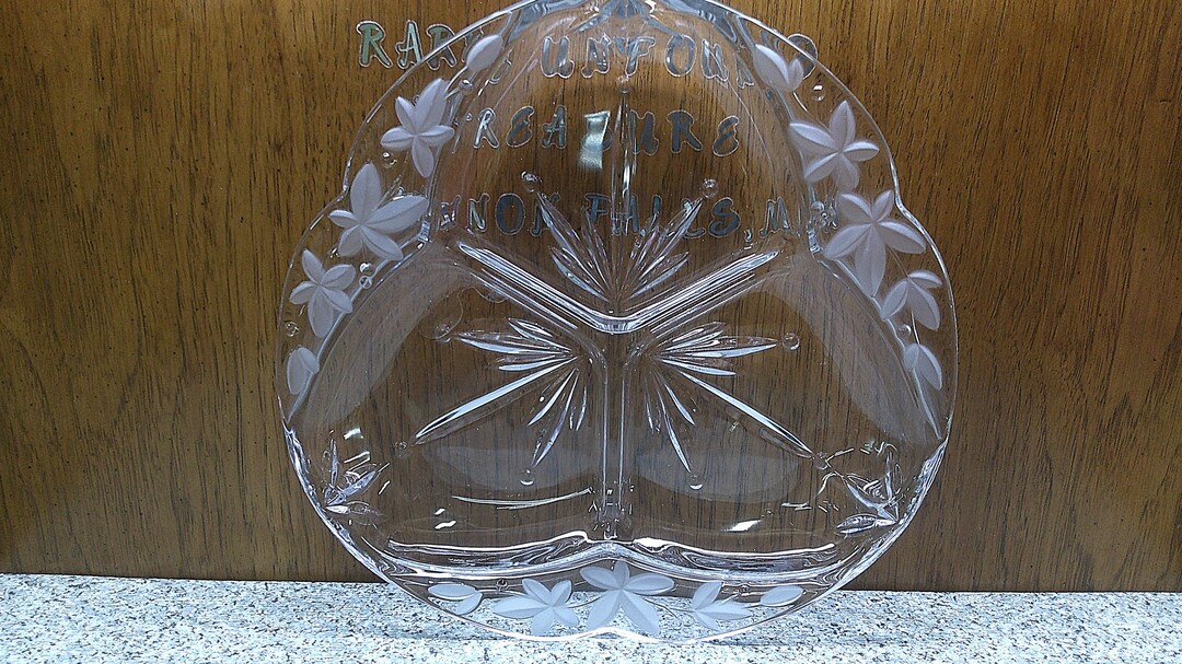 Frosted Embossed Acorn and Leaf Vintage 12 Lead Crystal Serving Platter ...