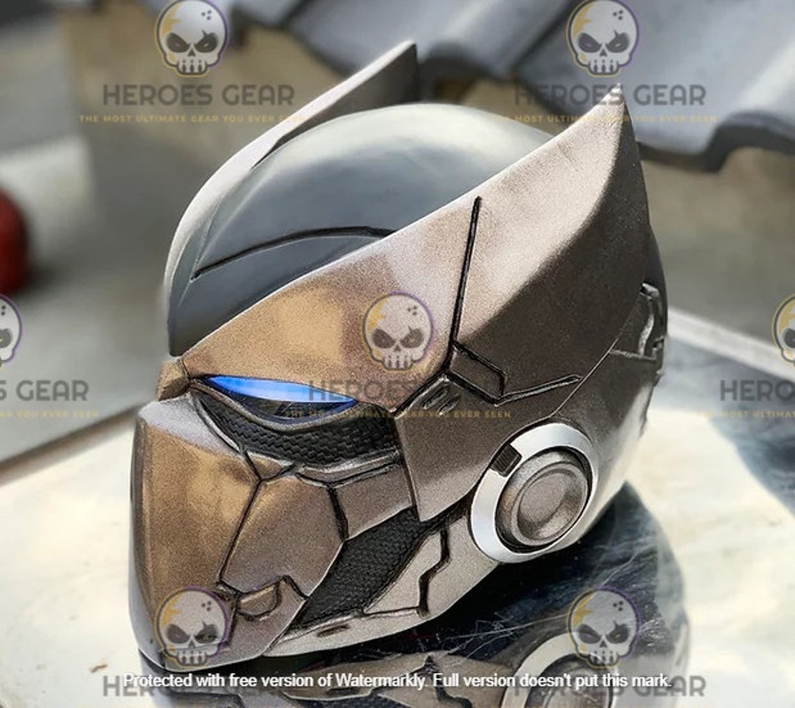 Batwing Luke Fox Helmet - Etsy