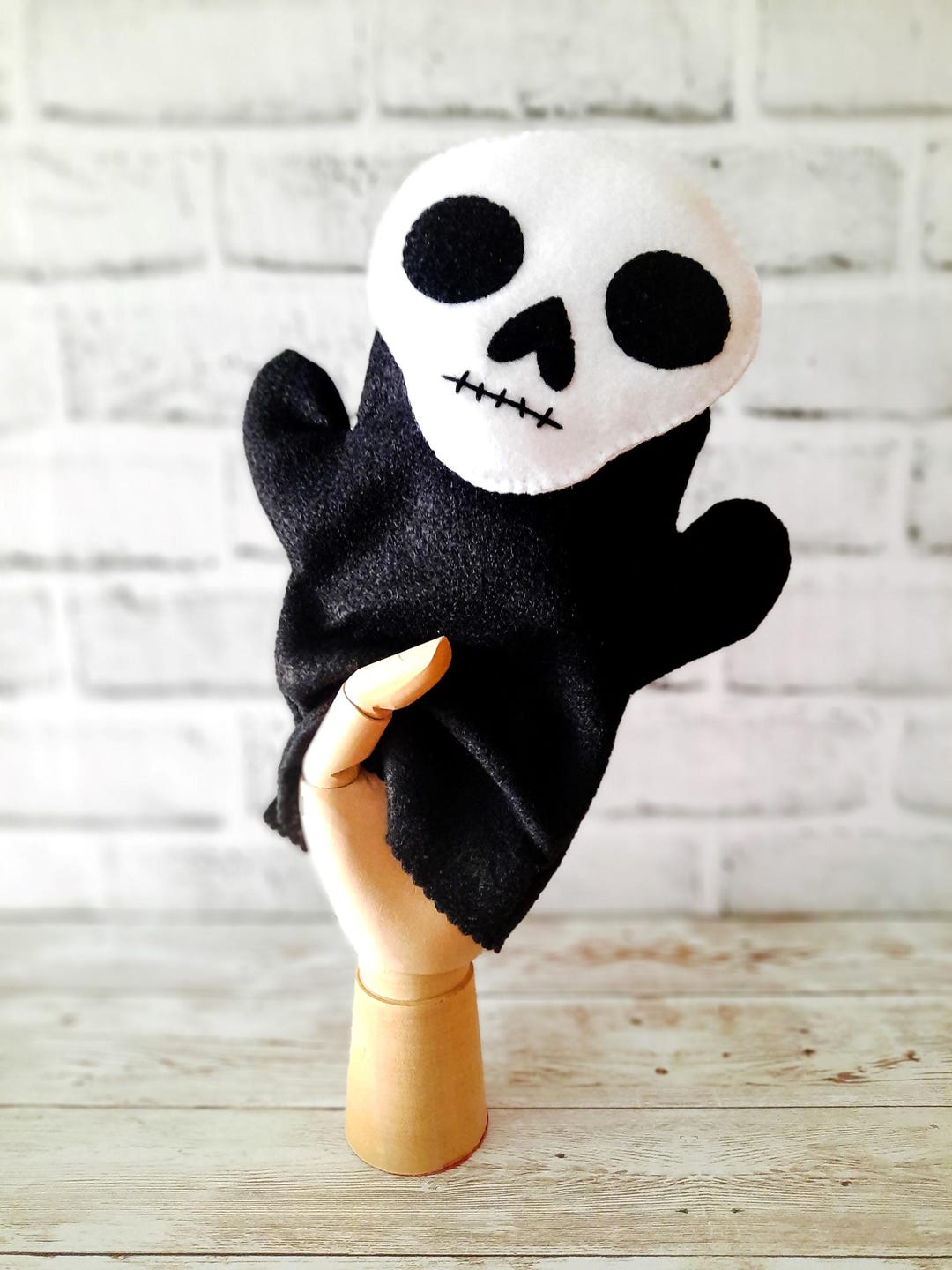 Handmade Felt Skull Hand Puppet | Spooky Puppet, Unique Halloween Gift ...
