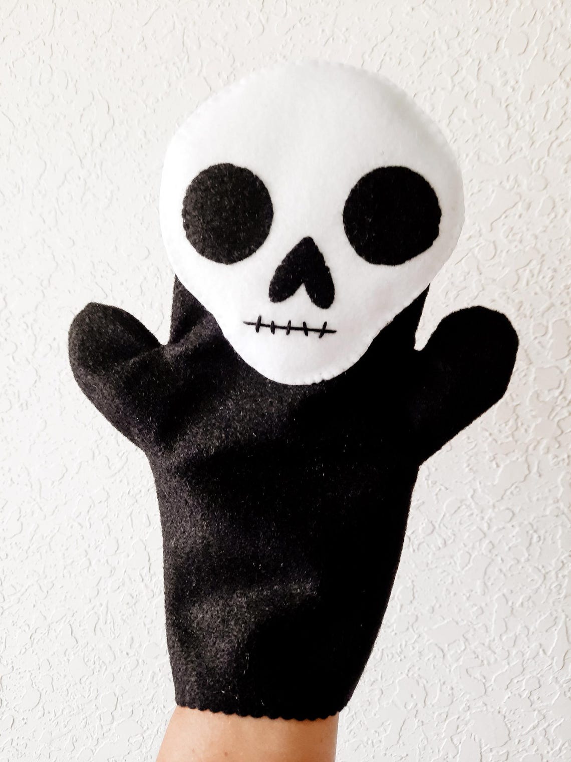 Handmade Felt Skull Hand Puppet | Spooky Puppet, Unique Halloween Gift ...