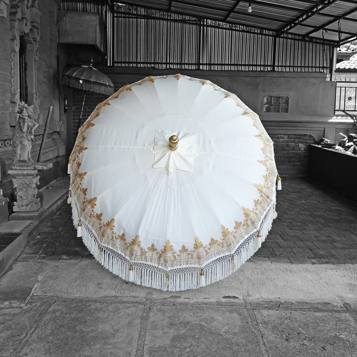 Handcrafted Balinese Garden Parasol - Etsy