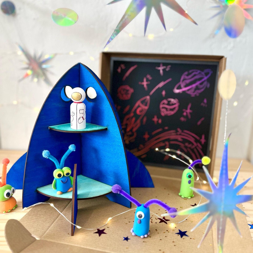 Rocket Ship Craft Kit - Space Kit for Kids - Craft for Kids - Astronaut ...