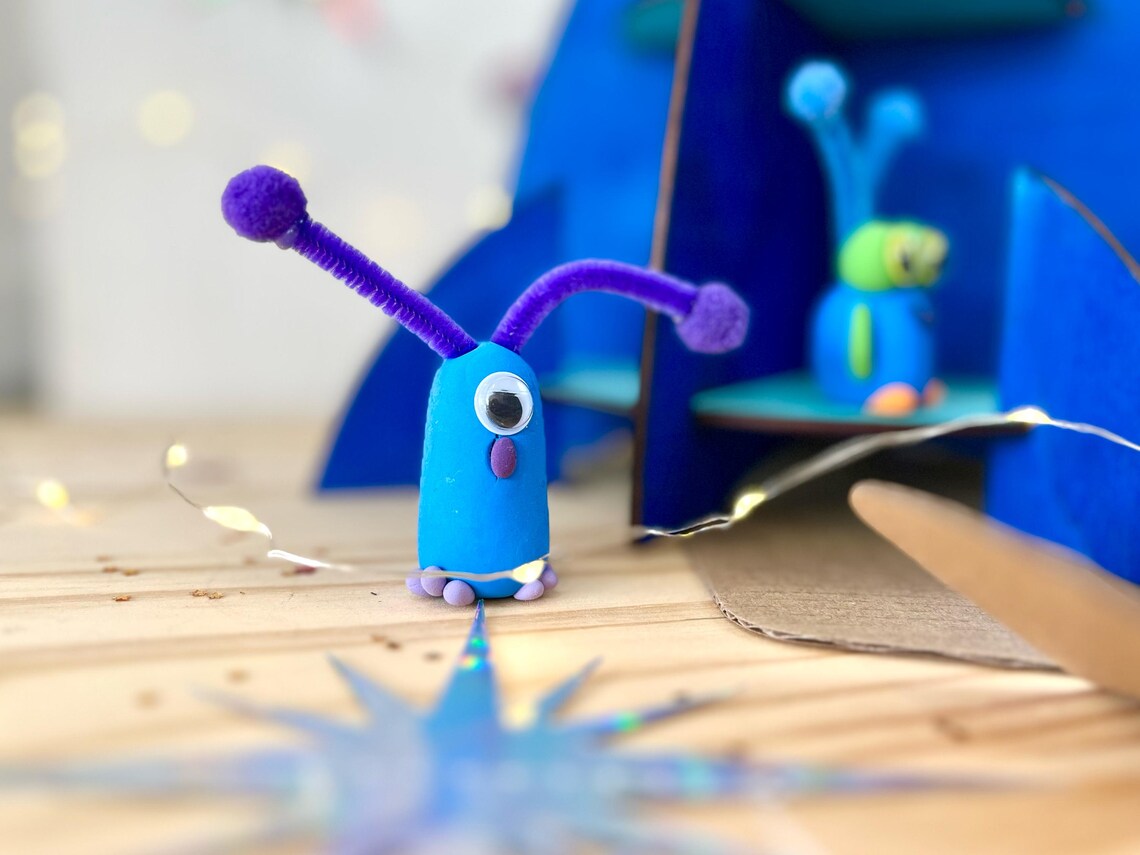 Rocket Ship Craft Kit - Space Kit for Kids - Craft for Kids - Astronaut ...