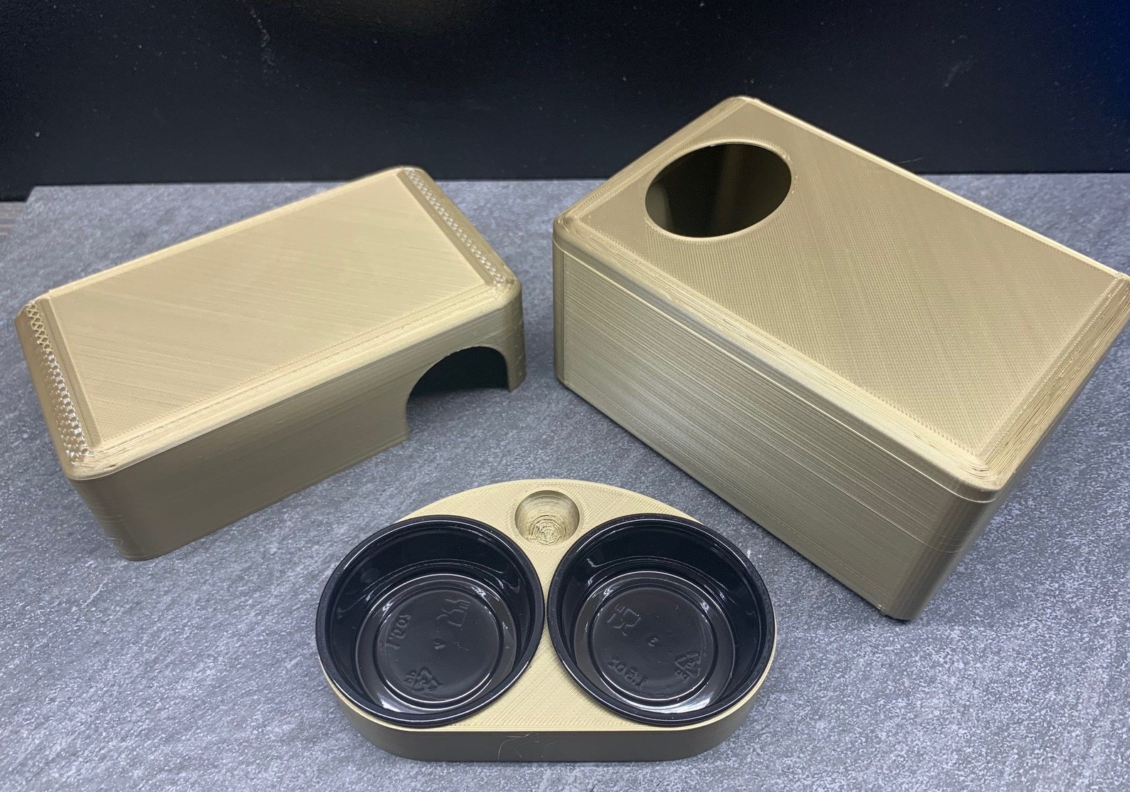 Leopard Gecko Hide Moist Hide Lay Box and Feeding Station - Etsy