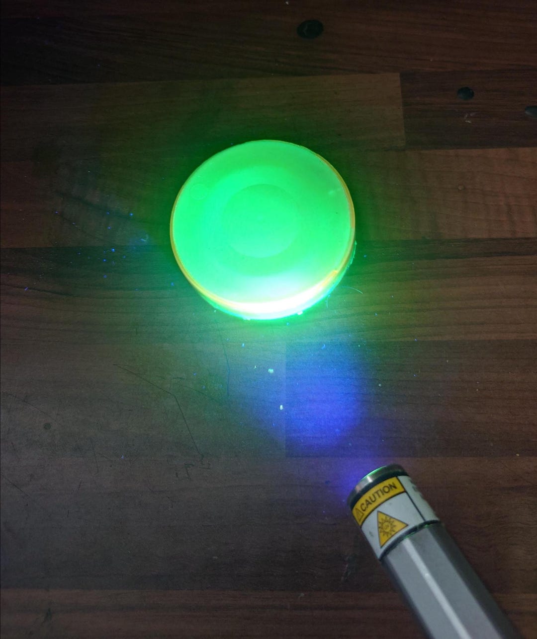 UV Glow Resin Block for Crafting Making. Multi Colour With Ultra Violet ...