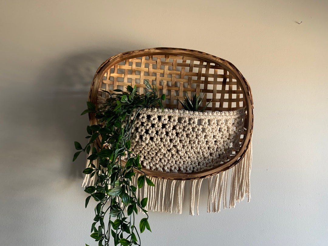 Macrame Basket Wall Hanging- Decorative Wall Art- Macrame Decor - Etsy