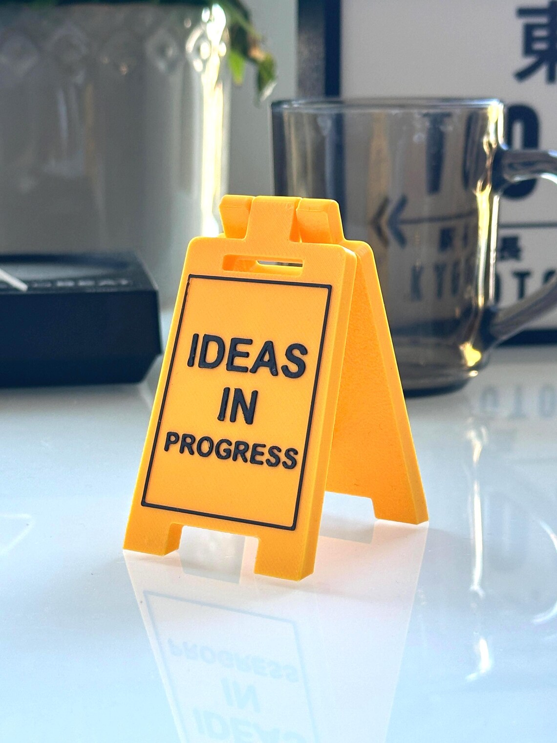 3D Printed Mini Floor Sign – Custom PLA Plastic Desk Decor - Etsy
