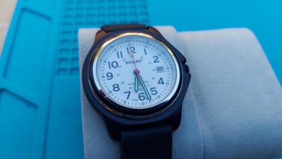 Vintage Sharp Military Quartz Men's Wristwatch . - Gem