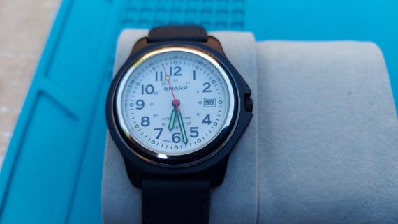 Vintage Sharp Military Quartz Men's Wristwatch . - Gem
