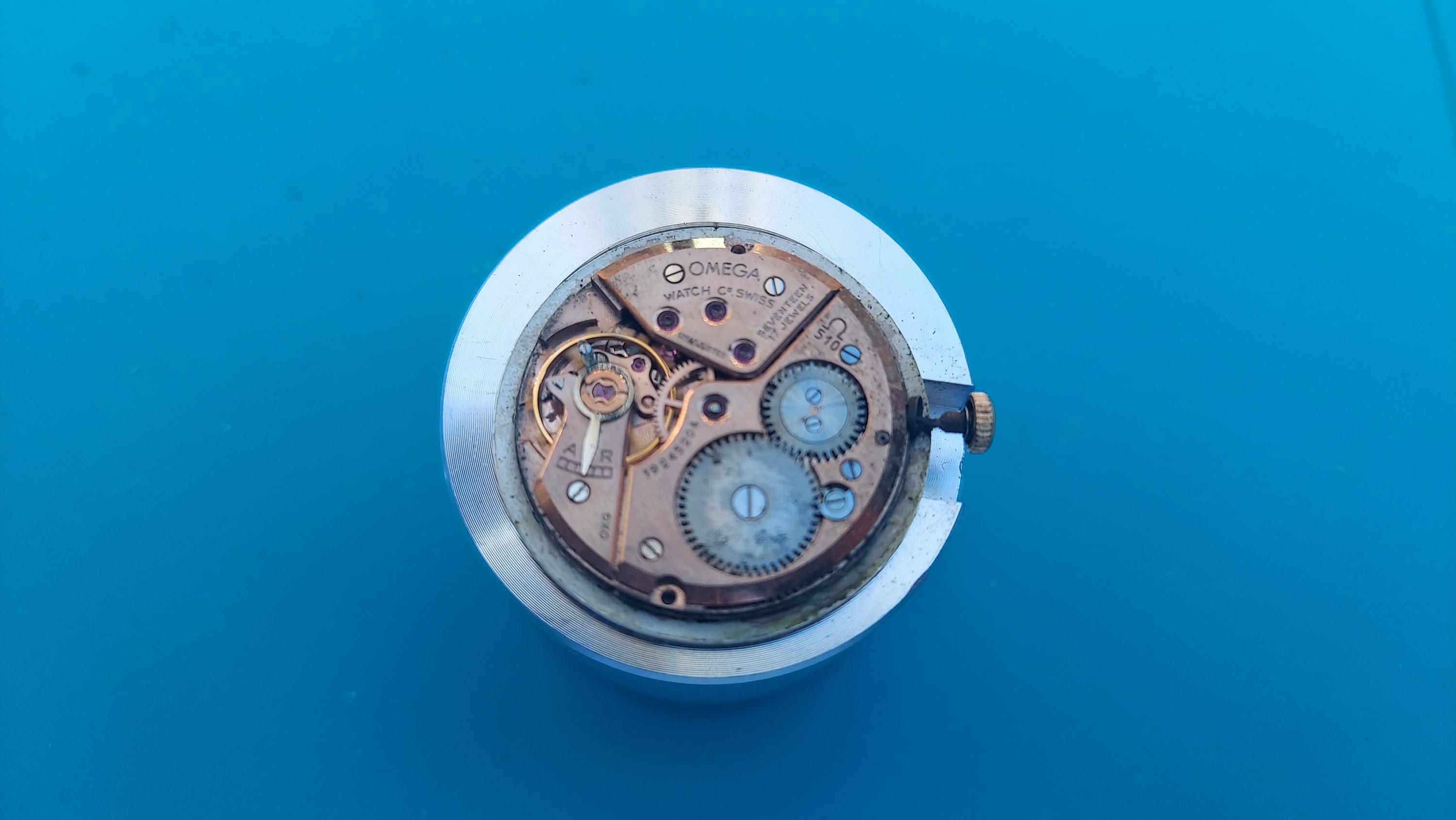 Vintage 1950s Omega Cal 510 , 17 Jewel Mechanical Manual Wind Men's ...