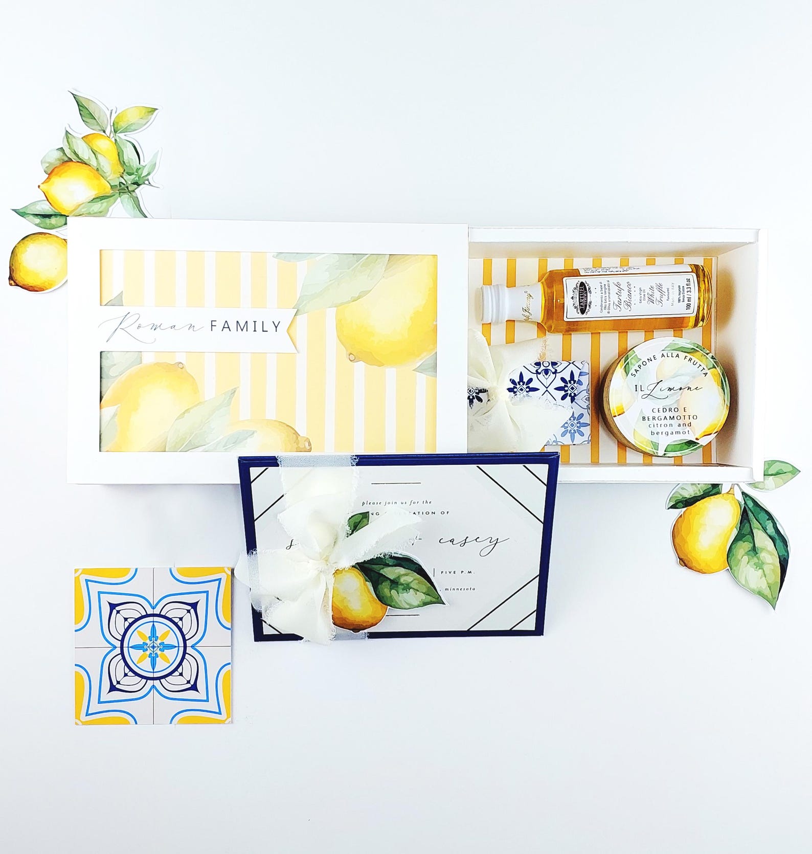 Unboxing Experience Wedding Invitation Set With Custom Gifts, Thematic ...