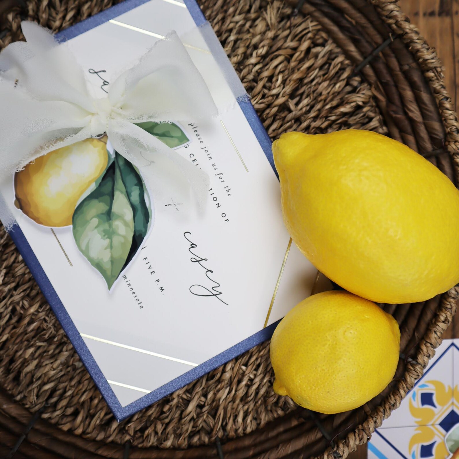 Unboxing Experience Wedding Invitation Set With Custom Gifts, Thematic ...