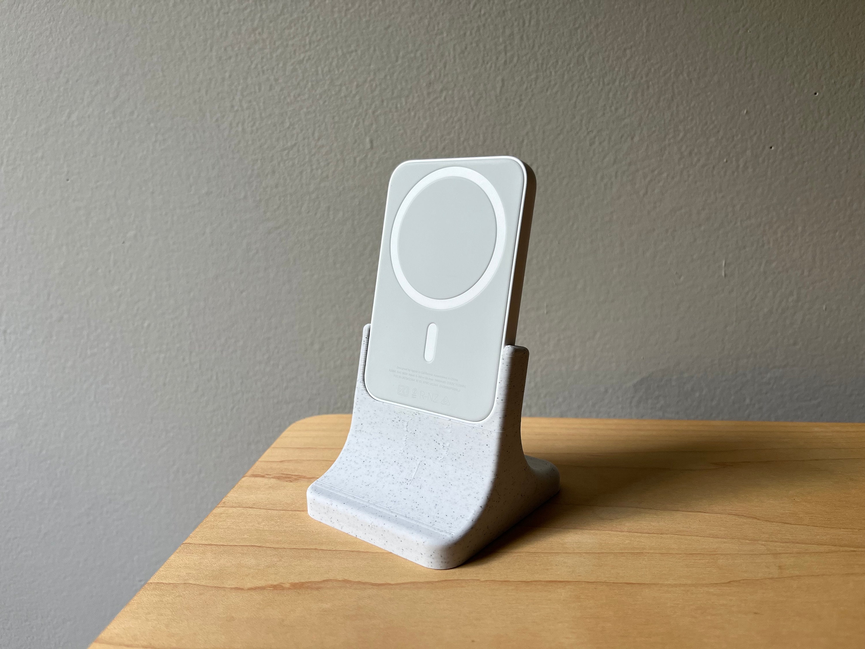 STL 3D Printed Stand for Apple Magsafe Battery Pack STL - Etsy Canada