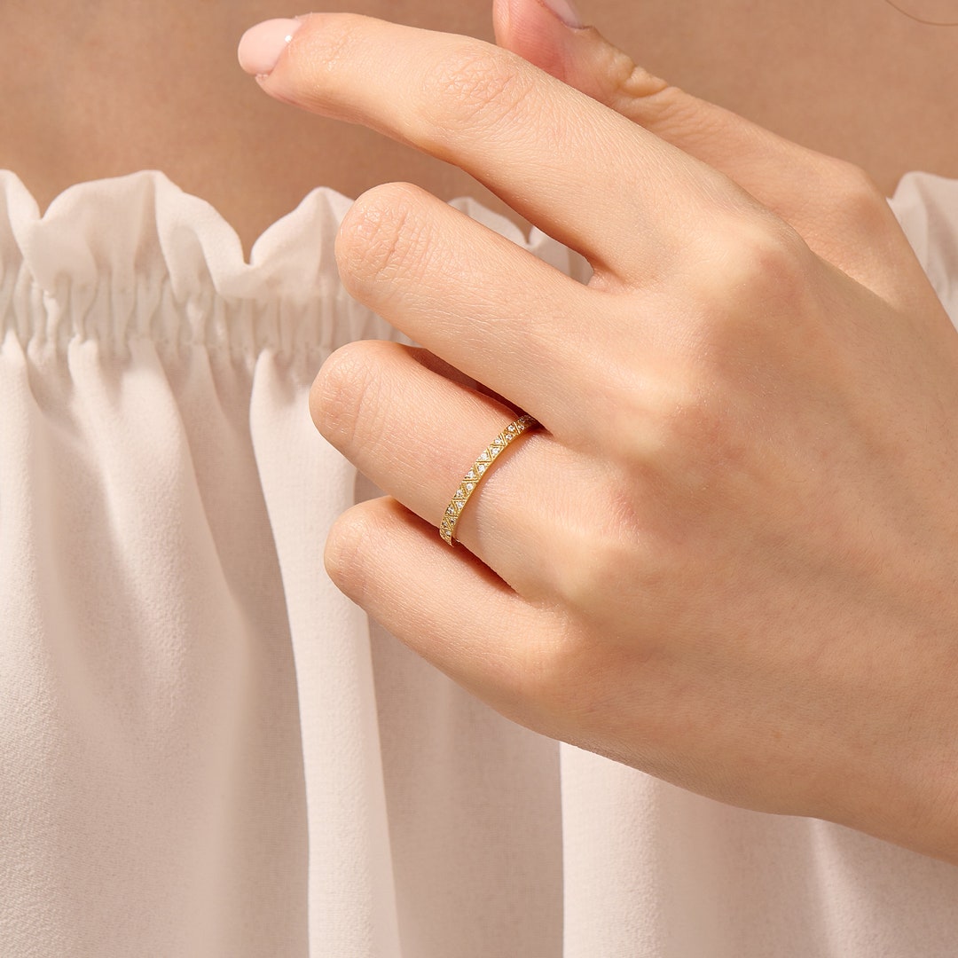 Diamond Triangle Band Ring Triangle Eternity Wedding Band Women 1.95MM ...