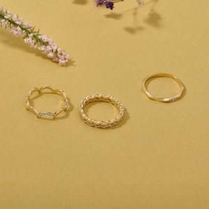 Geometric Slim Wedding Band, 14k Solid Gold Minimalist Marriage Ring, Rhombus Facet Stacking ...