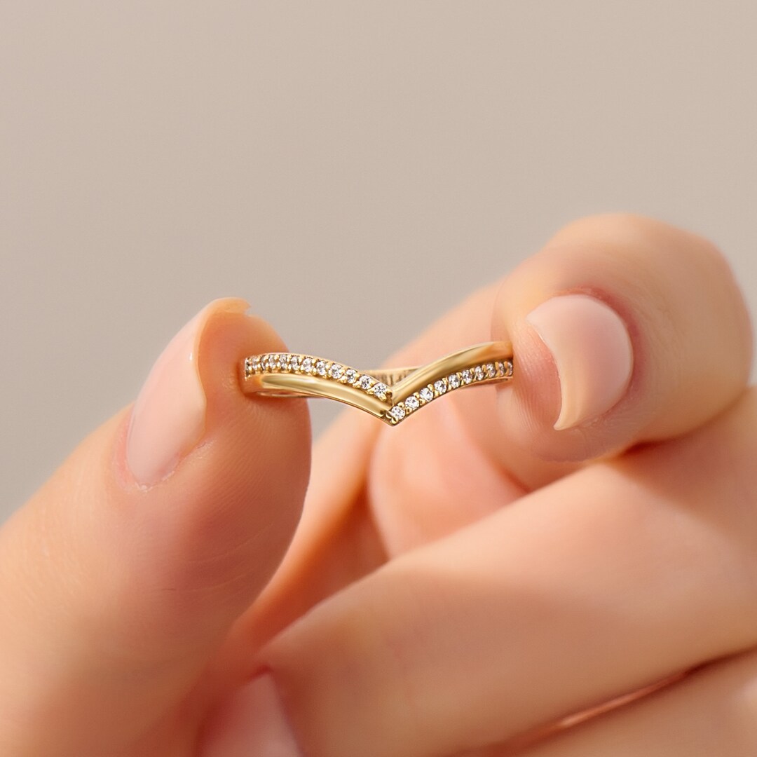 Pave Diamond Chevron Ring, Solid Gold Curved Wedding Band, 14k Gold V Shaped Rings for Women ...