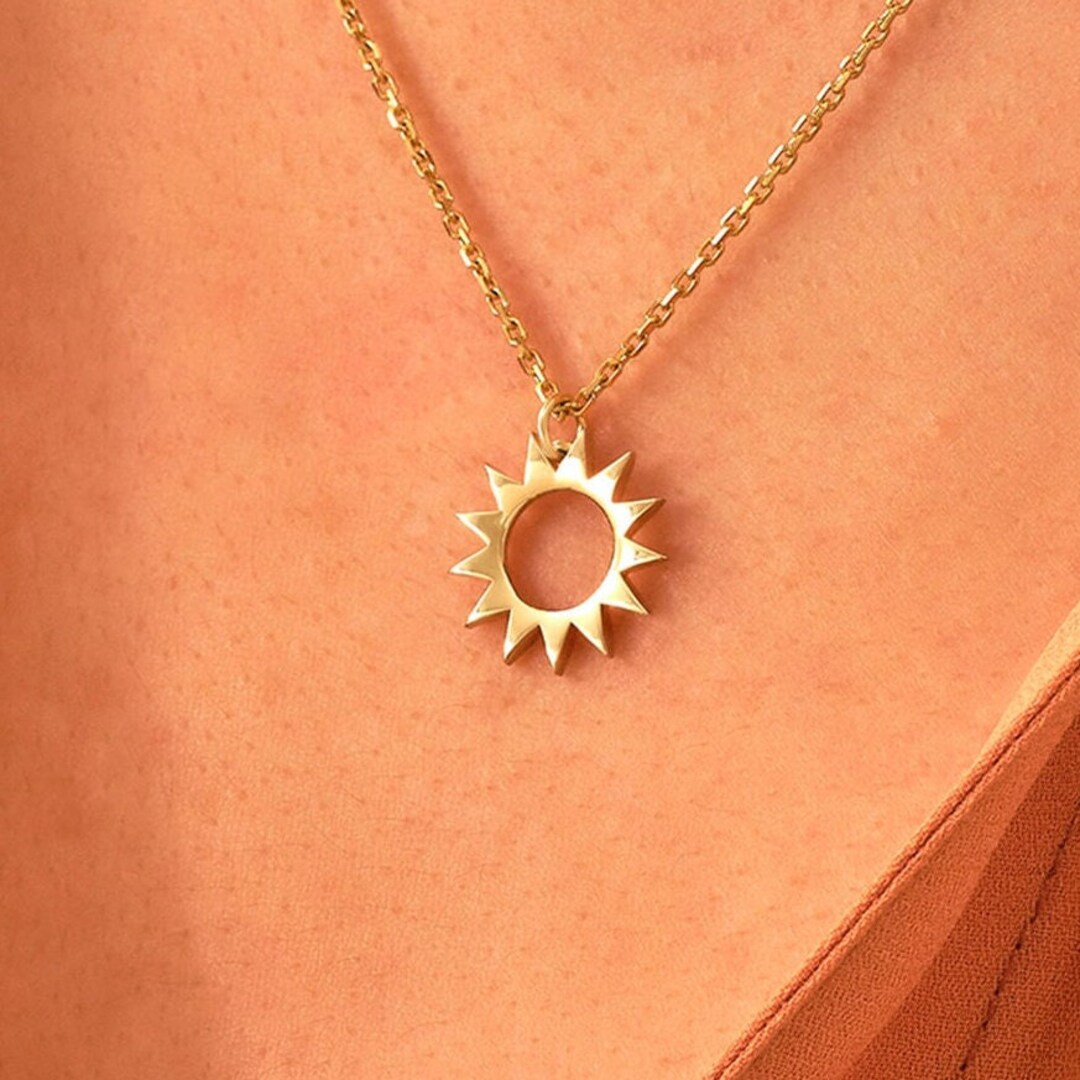 14K Solid Gold Sun Pendant Necklace, Dainty Sunshine Charm Pendants for ...