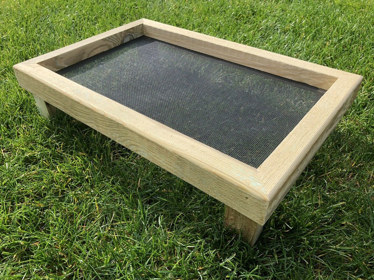 Bird Table - Hand Made Strong Micro-mesh Ground Feeder. - Etsy UK