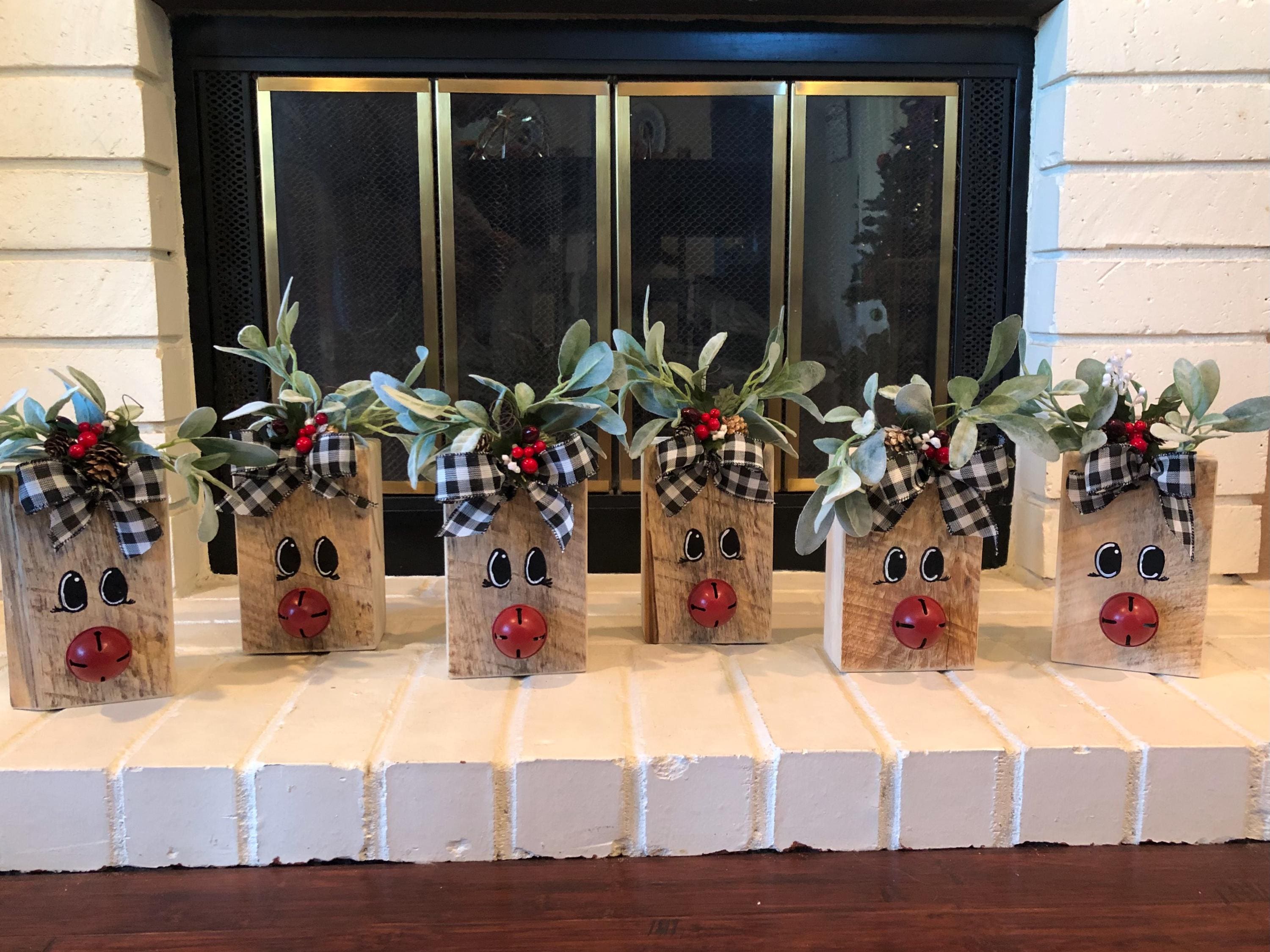 Wooden Reindeer, Rustic, Wooden, Farmhouse, Decoration, Buffalo Plaid ...