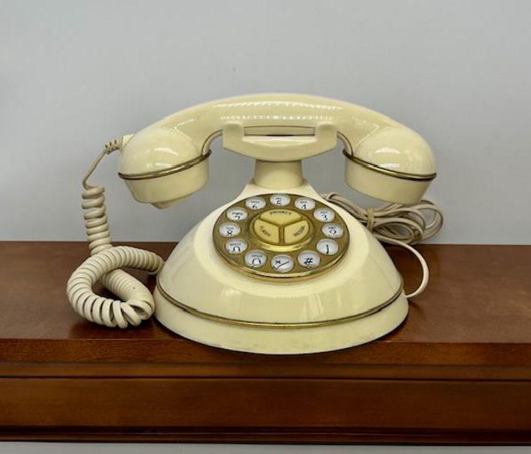 Vintage Radio Shack Cat. No. 43-848 Desk Top Telephone - Etsy