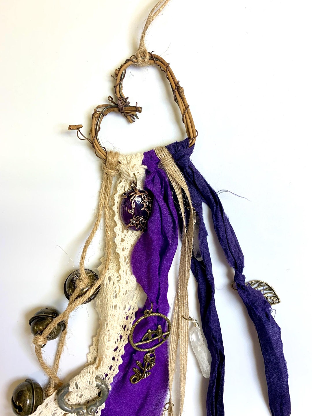 Hanging Door Bell, Mother Earth, Door Decoration, Grapevine Heart, Home ...