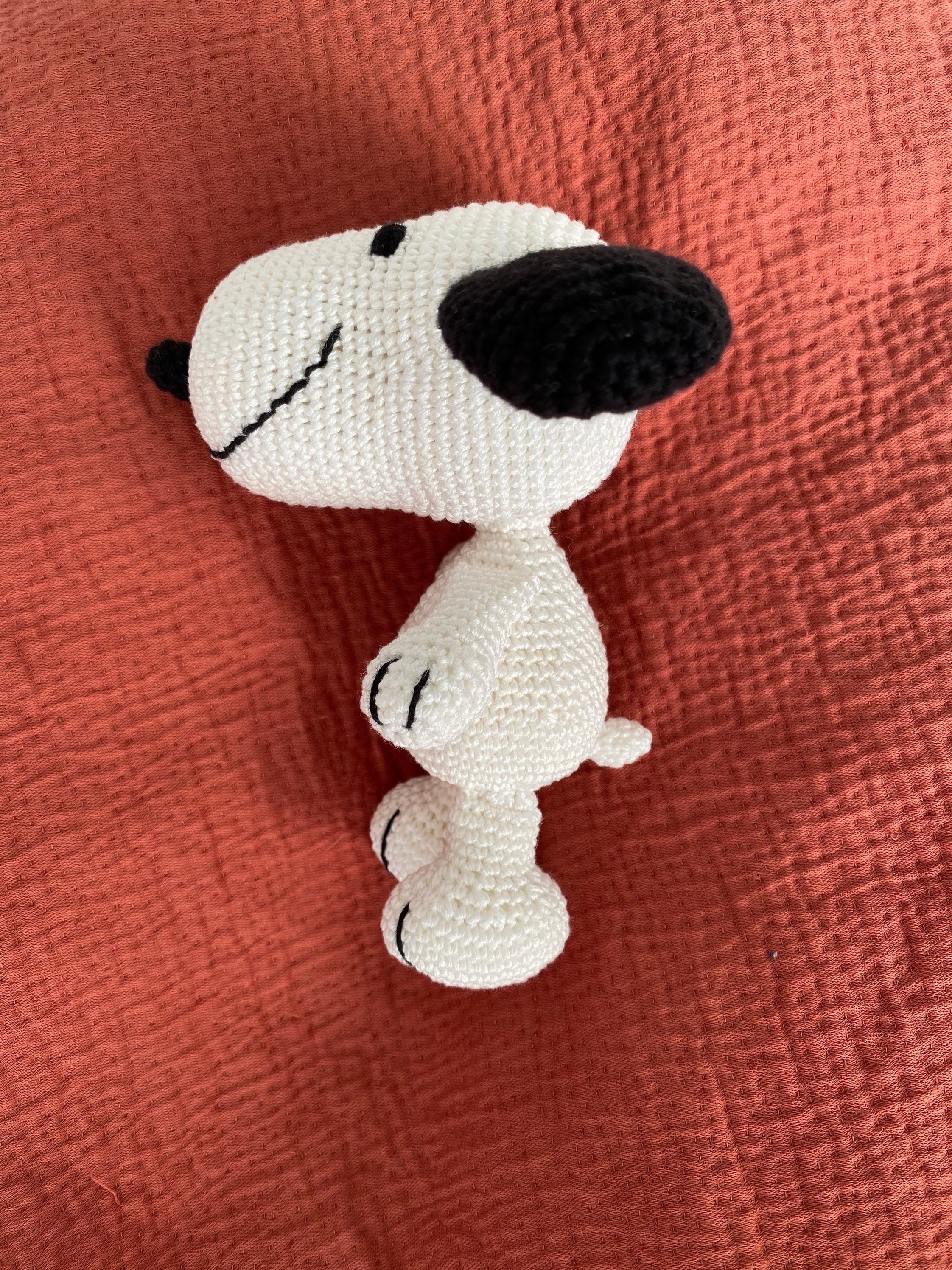 Snoopy. Amigurumi Spielzeug, handgemachtes gehäkeltes Plüsch, Stofftier ...