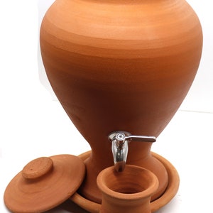 Water Dispenser, Handcrafted Terracotta Water Pot With Lid, Clay Glass ...
