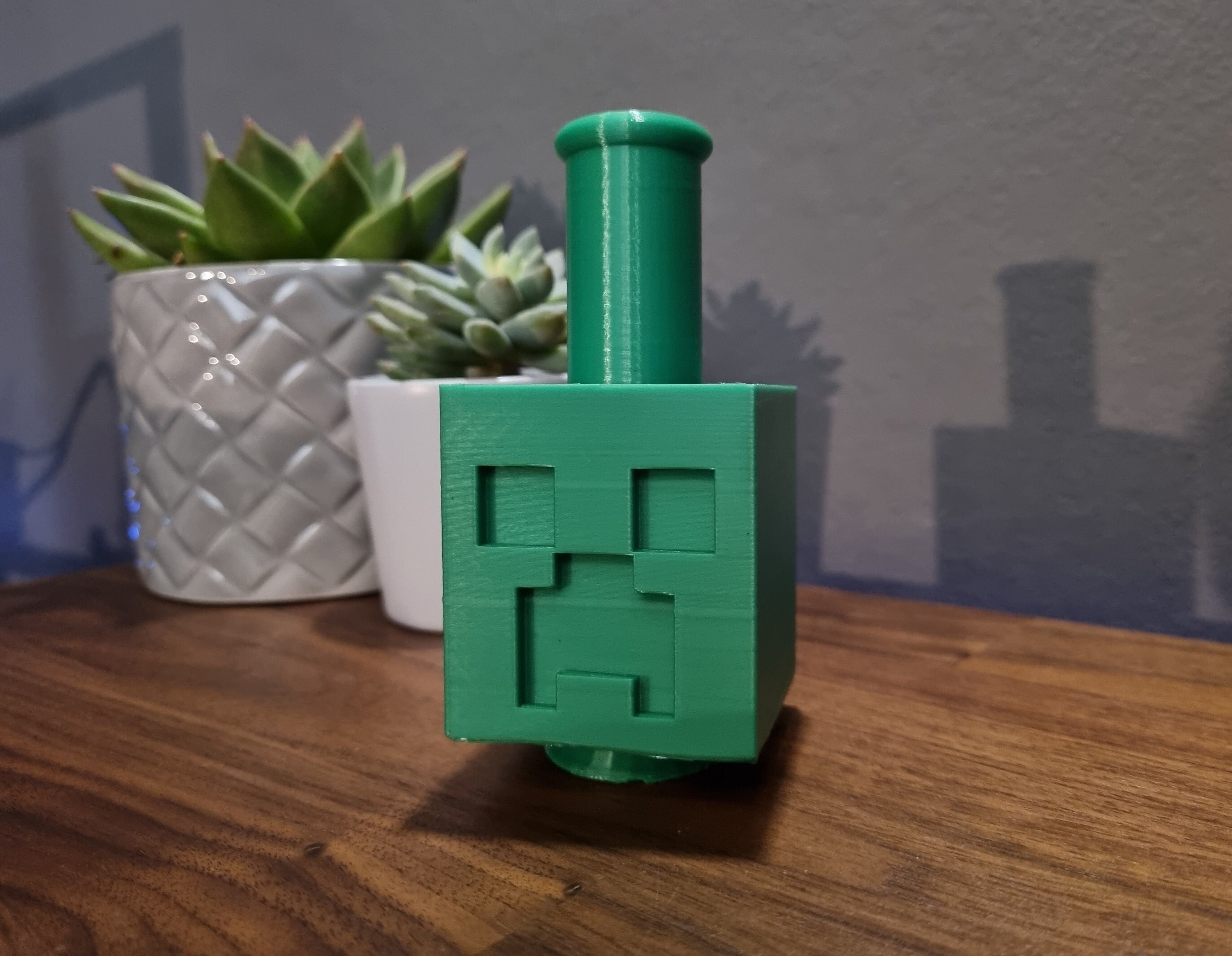 Minecraft Creeper Bong NON FUNCTIONAL 3D Printed Cursed - Etsy Canada