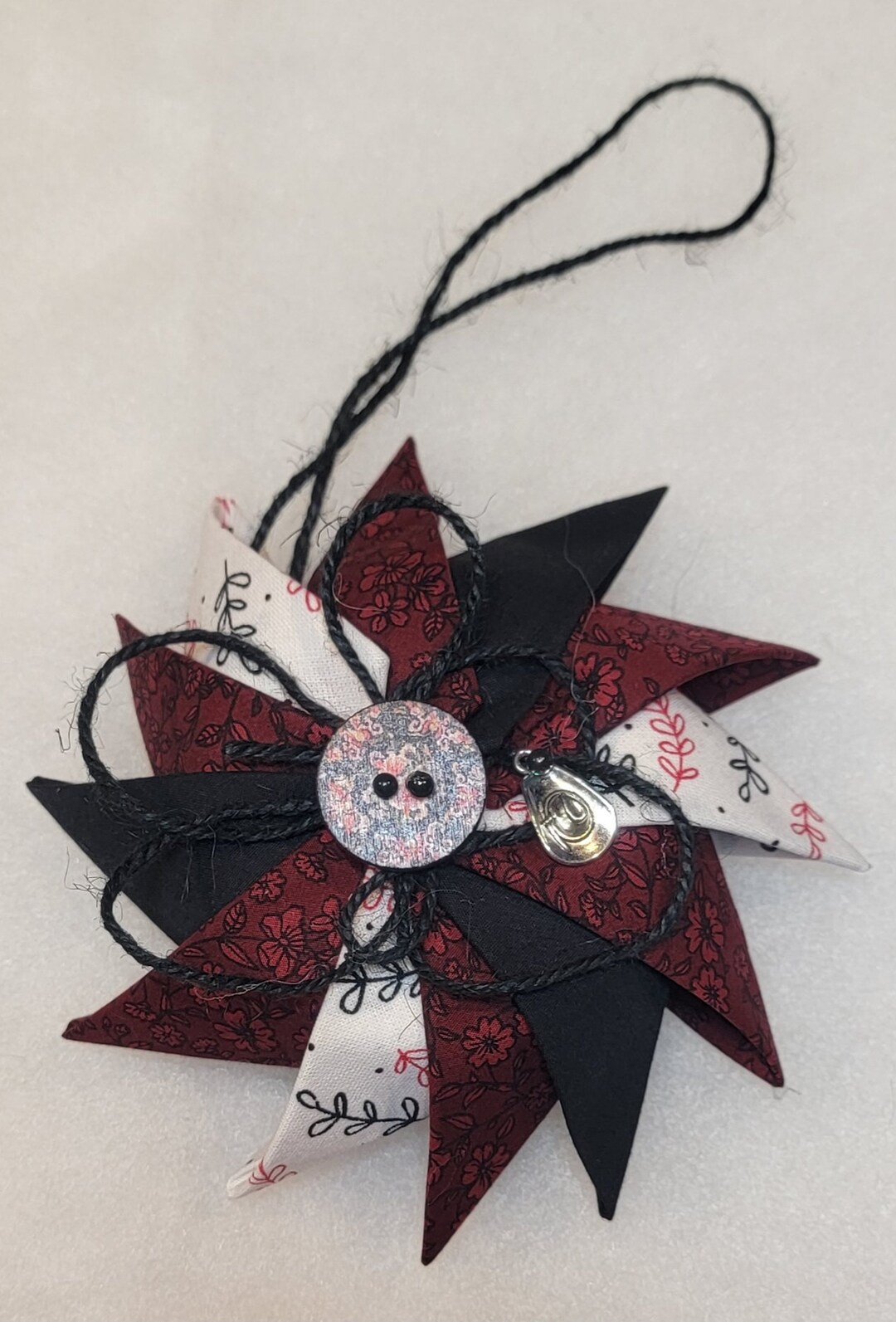 Black and Brick Floral Pinwheel Ornament (WTR28) - Etsy