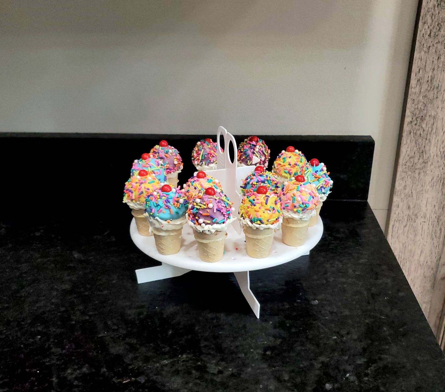 Ice Cream Cakepops, Ice Cream Cakepop, Cakepops, Cakepop, Birthday ...
