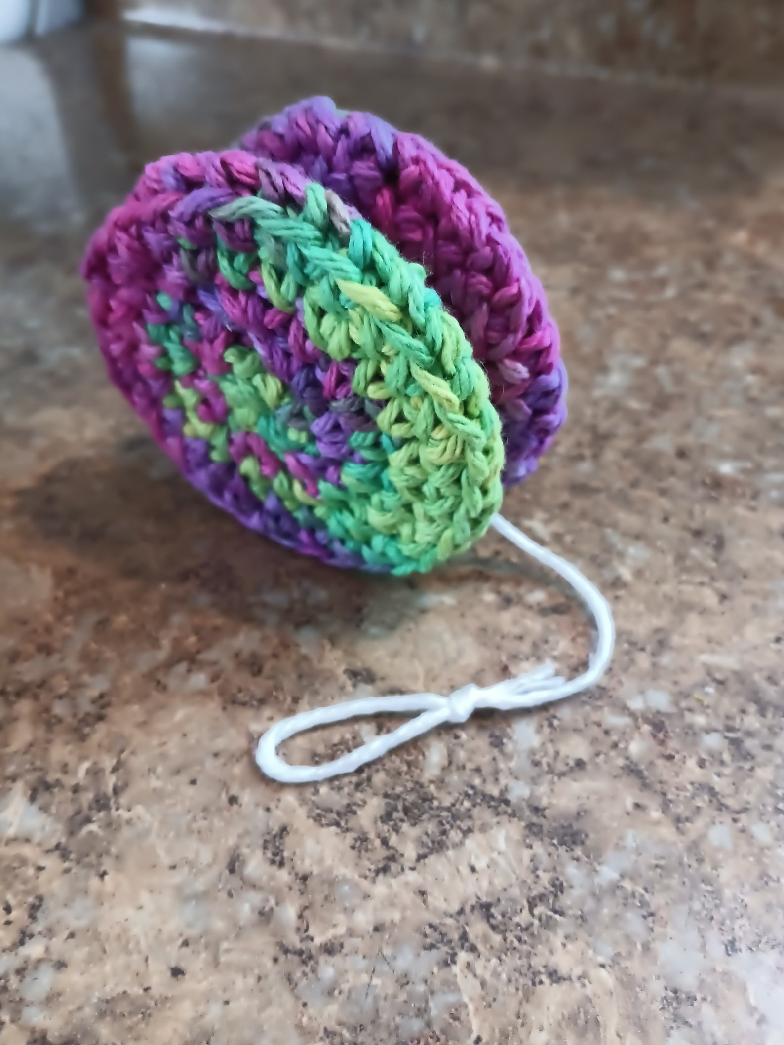 Cro-yo Pattern | Yo-yo Toy Crochet Pattern - Etsy