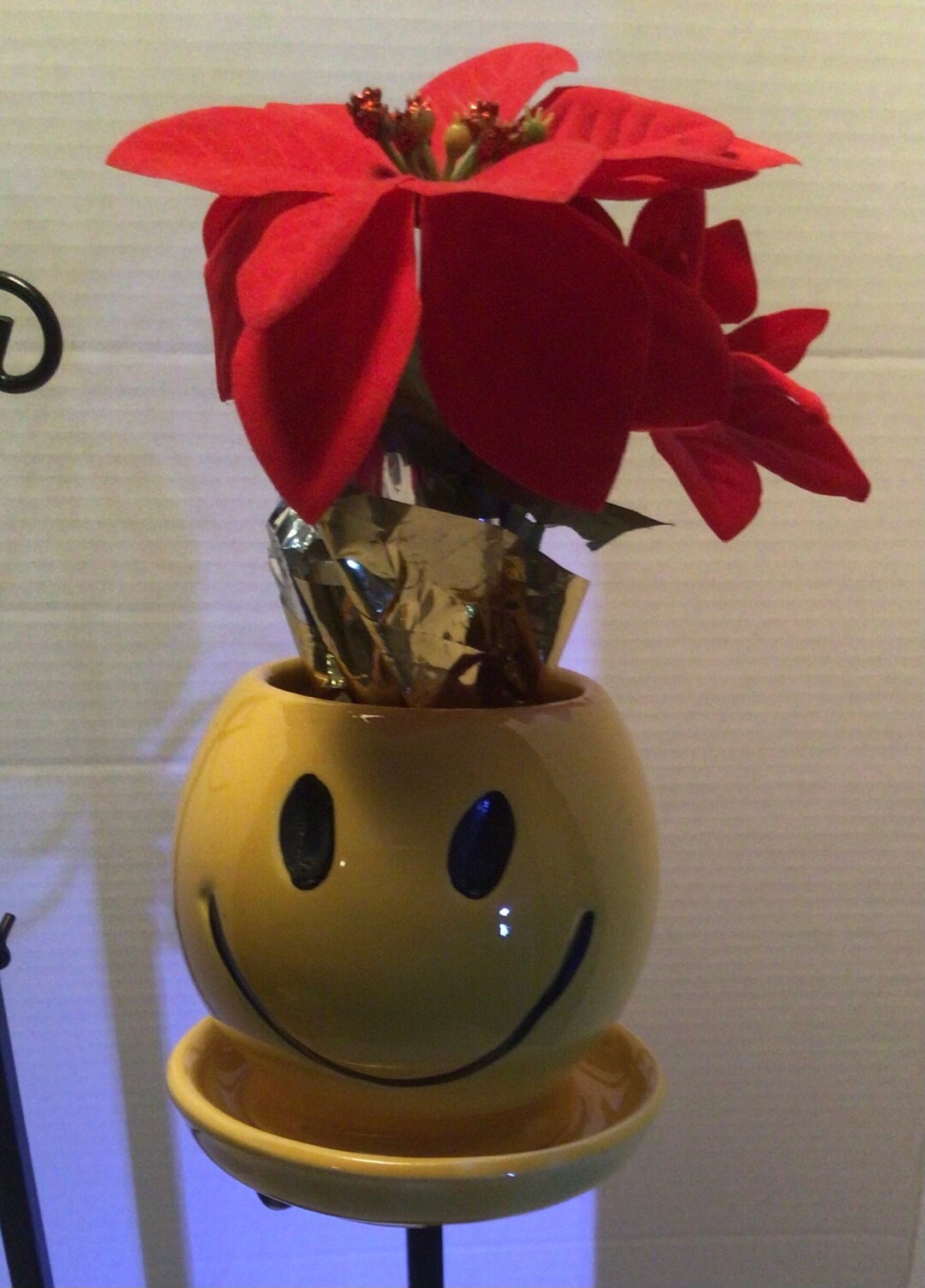 Smiley Face Flower Pot Mccoy - Etsy