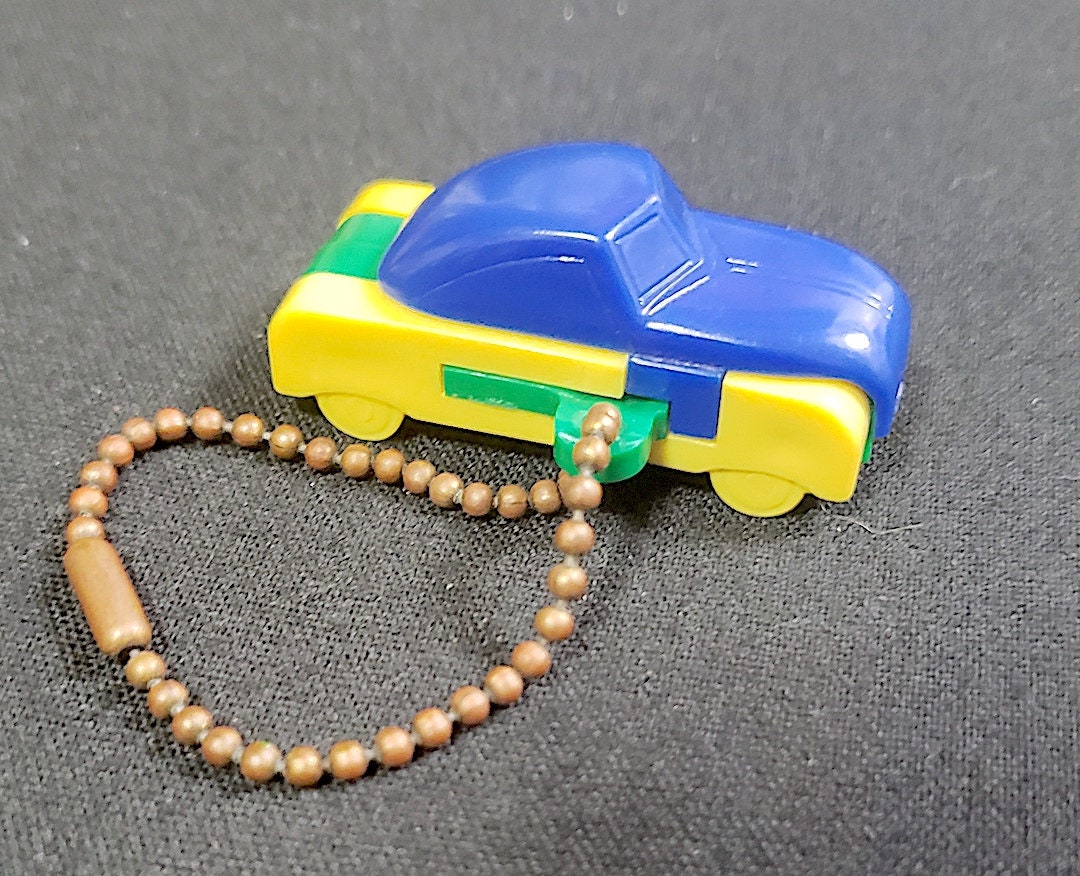 Vintage Plas-trix Plastic Car Puzzle Keychain Charm - Etsy