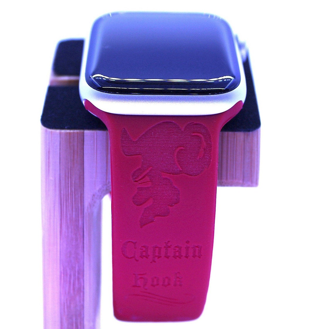 Peter Pan's Captain Hook Disney Villains Inspired Laser Engraved Apple ...