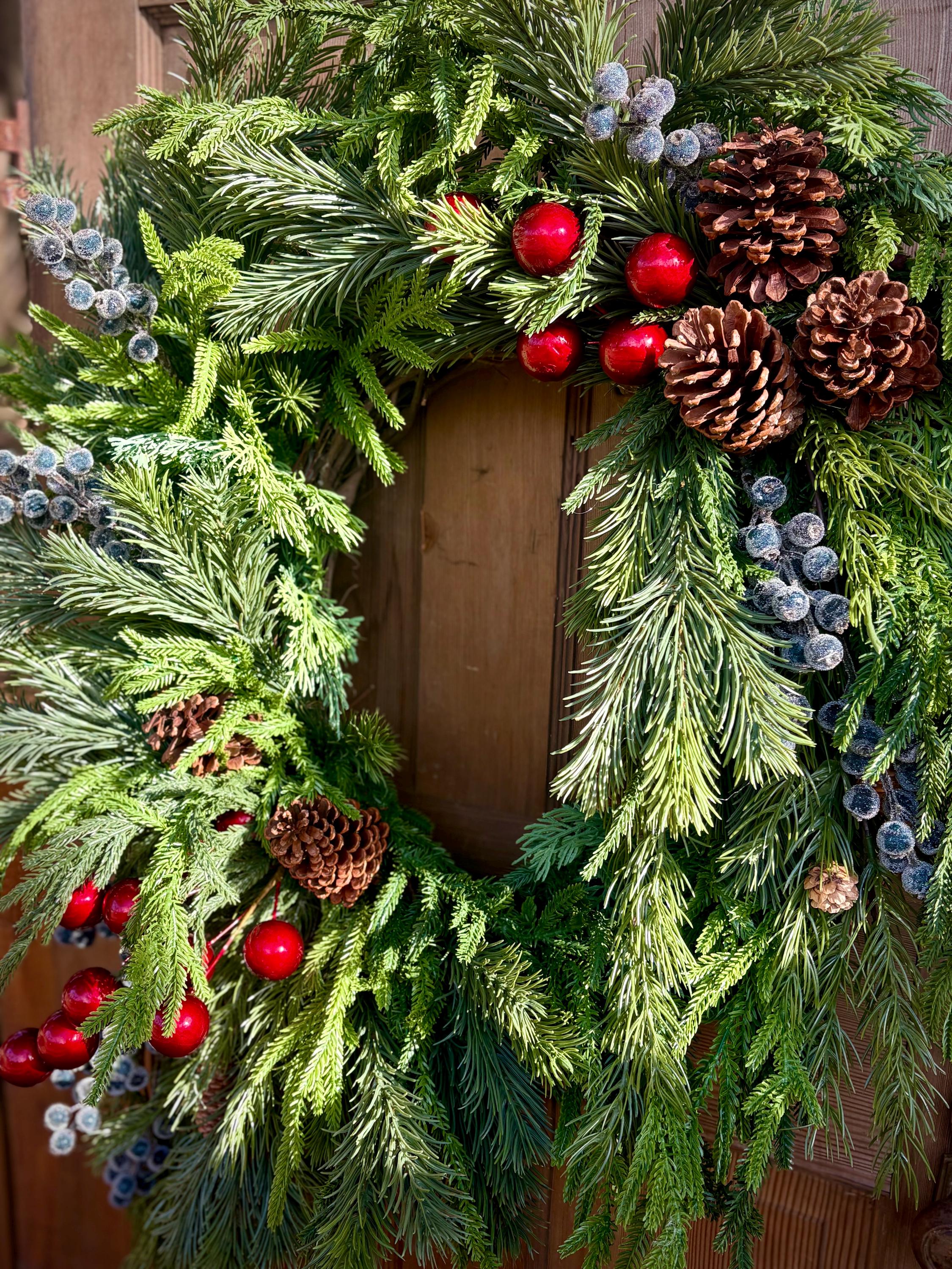 XL Christmas Wreath, Natural Looking, Traditional Wreath, Rustic Wreath ...