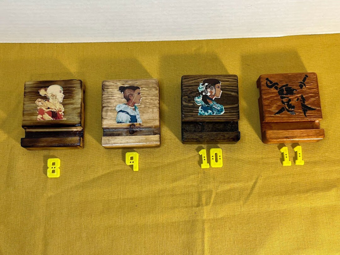 Reclaimed Wood Phone Holder With 2 Size Phone Slots pirate, Avatar 8-11 ...