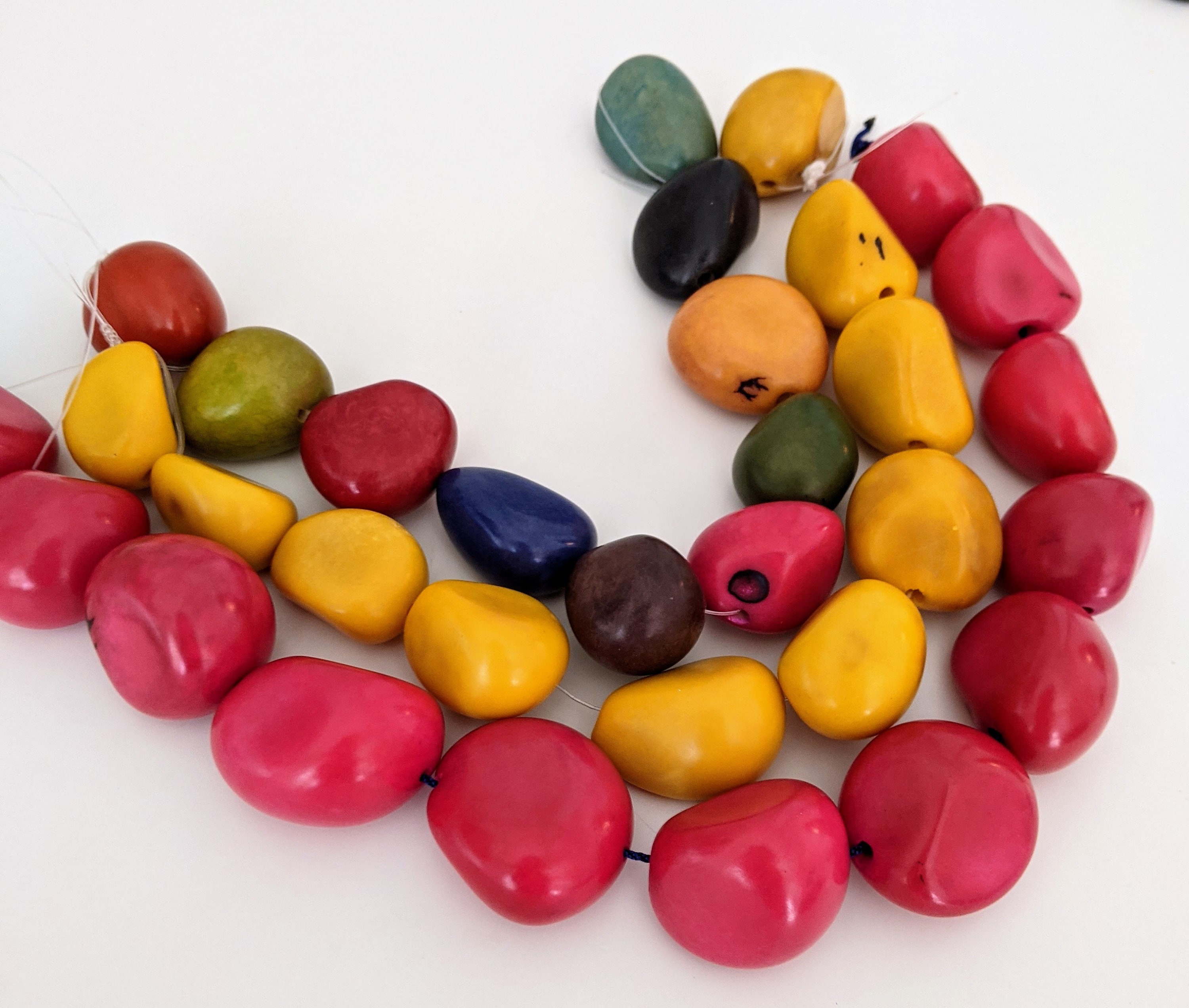 Abalorios de semillas de Tagua Surtido Colores 35x45-50mm | Etsy