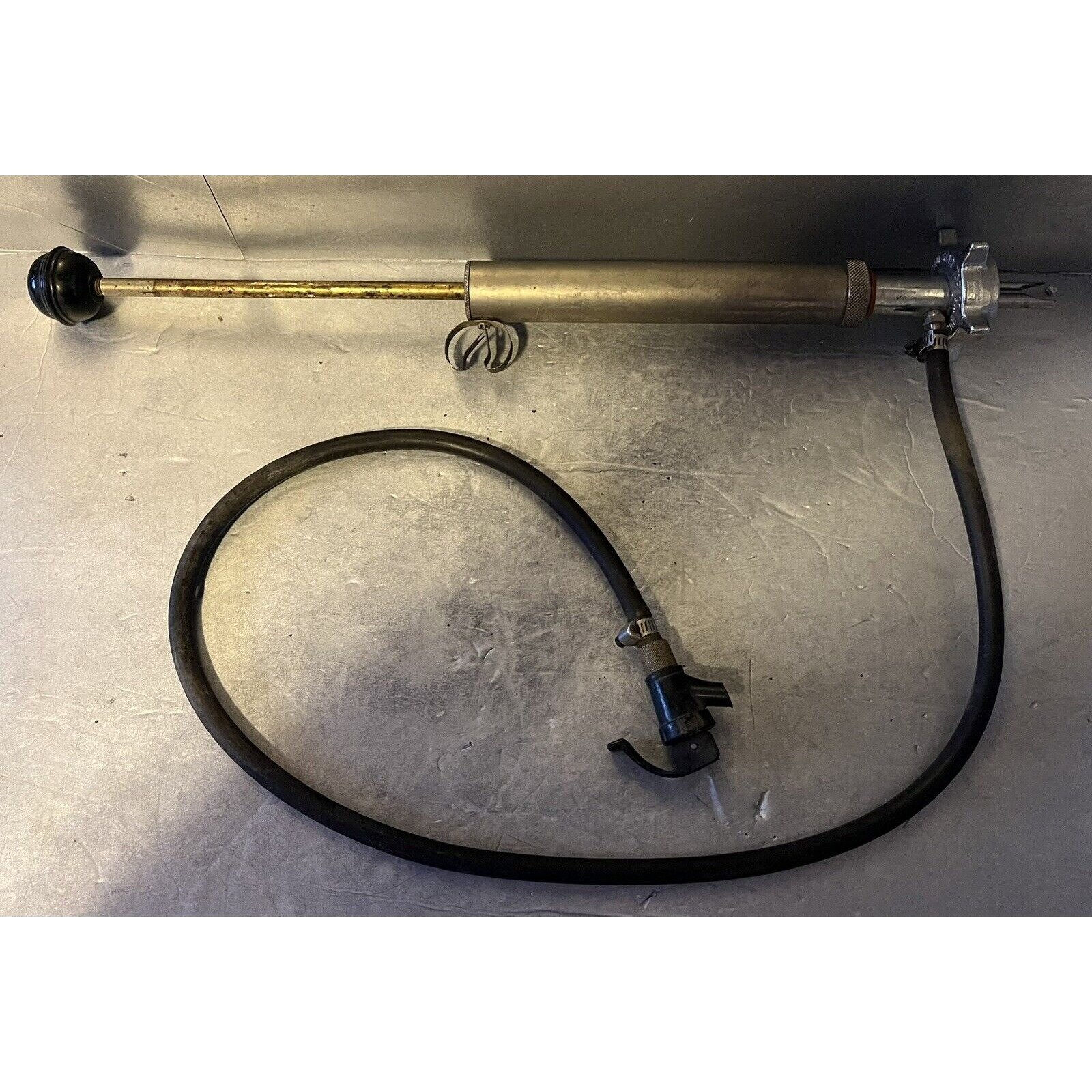 VINTAGE Gold Star Tap Co. Inc Beer Barrel Tap Pump, Vintage Barrel Tap ...