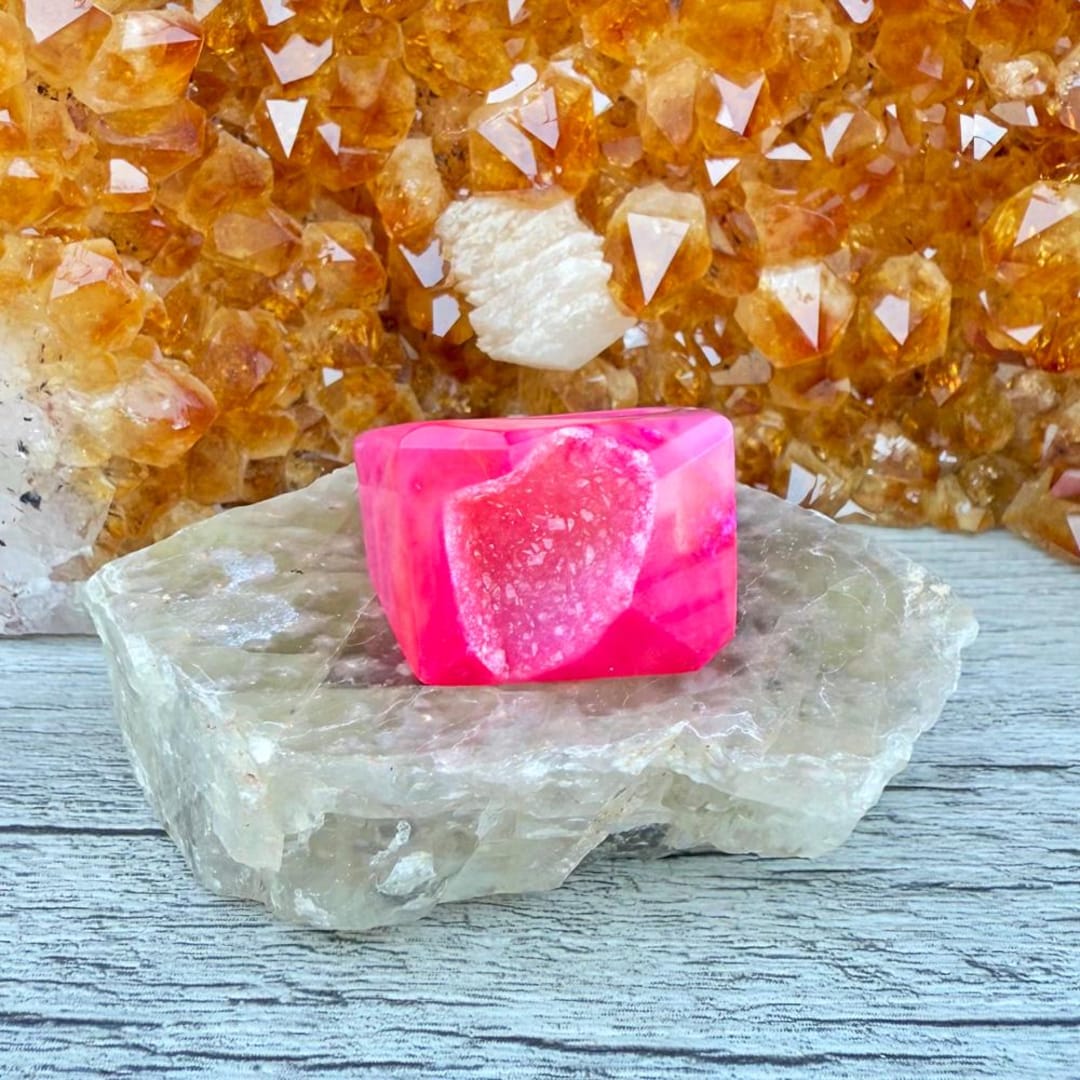 Snapdragon Starburst Rock Candy Ring Pink Fun Cheerful Semi-translucent ...