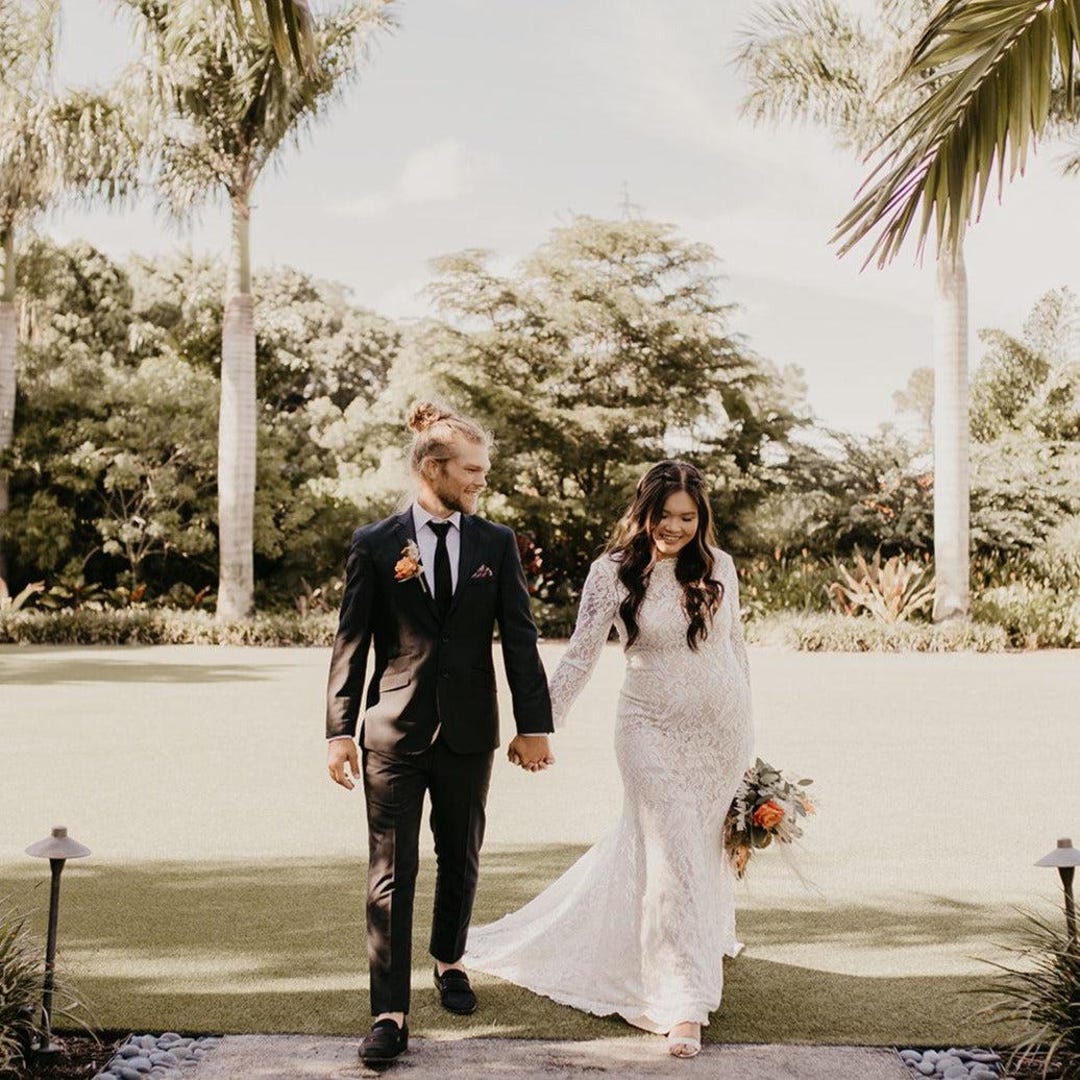 QUEEN ANNETTE | Full Lace Long Sleeve Wedding Gown | Boho Ultra Soft ...