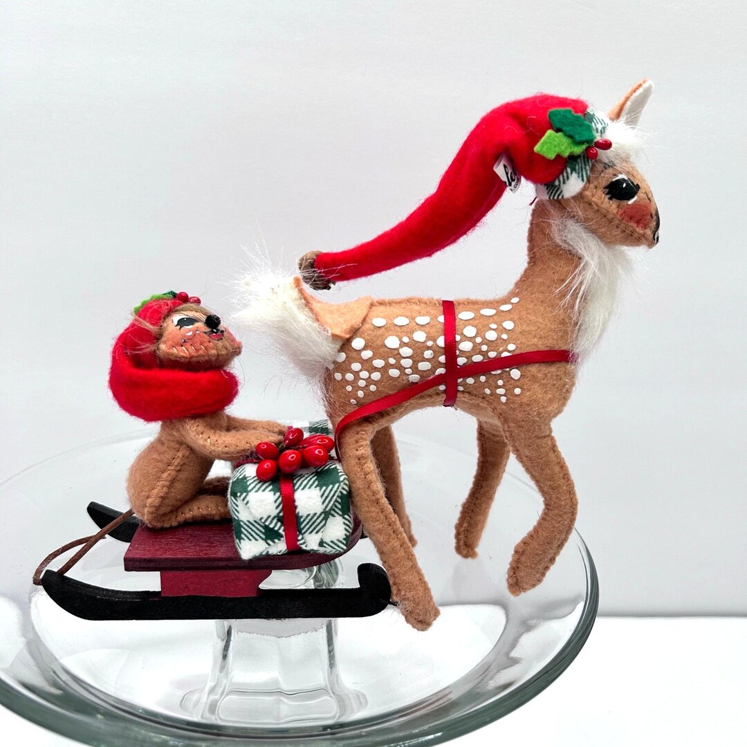Annalee Christmas Deer Pulling Mouse on Sled Package Santa Hat - Etsy