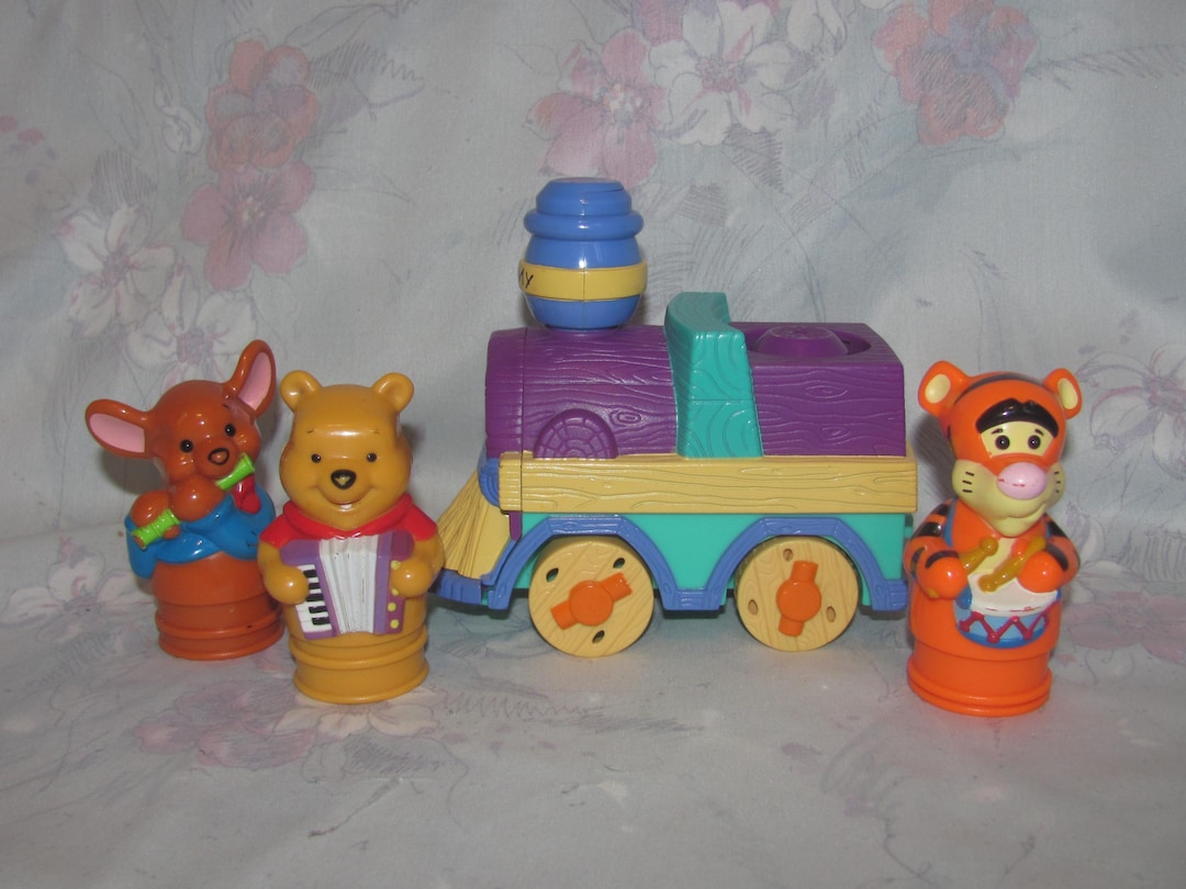 Mega Bloks Winnie the Pooh Train With Tigger, Pooh, and Roo Figures ...