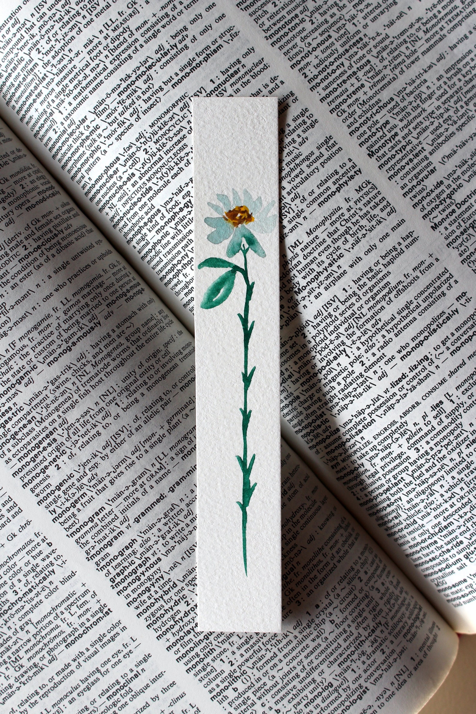 Dainty Watercolour Daisy Bookmarks, Hand Painted White Floral Bookmark ...