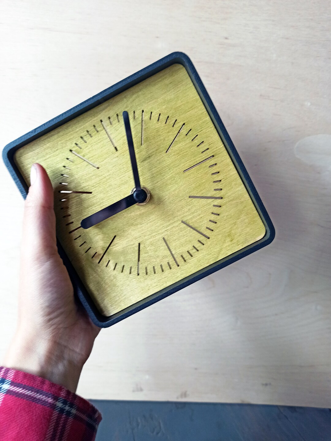 Green Square Desk Clock, Custom Engraved Metal Plywood Clock - Etsy Canada