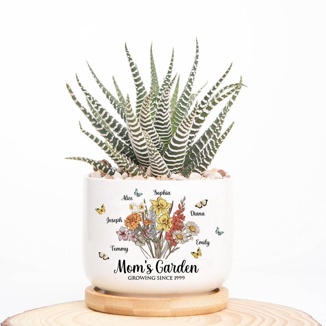 Custom Birth Month Flowers Mom Plant Pot, Custom Mom's Garden Plant Pot ...